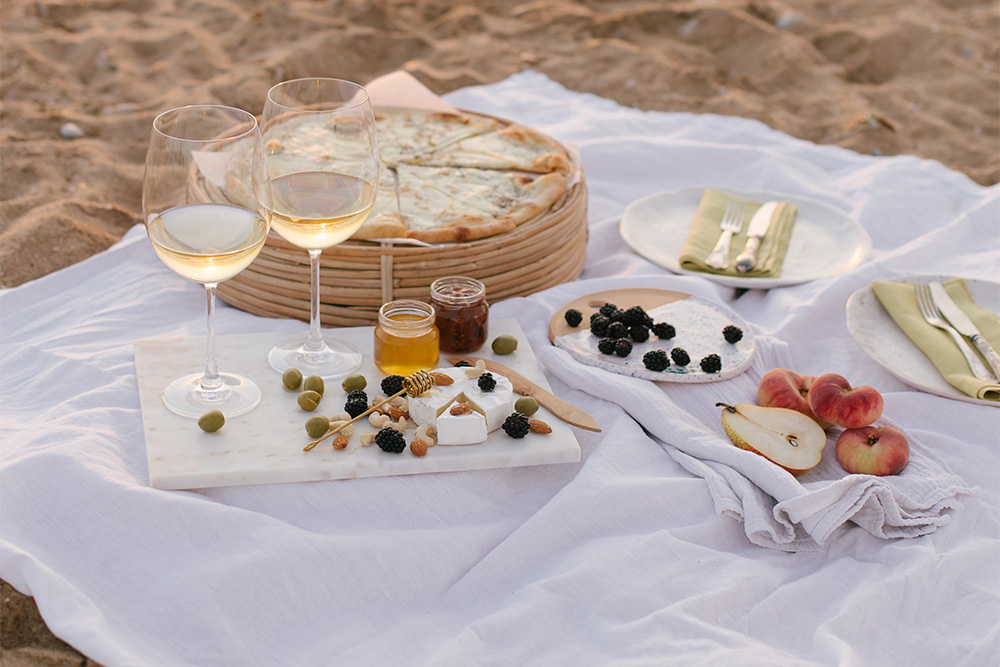 Al Maroona Beach - Activities, Location and More