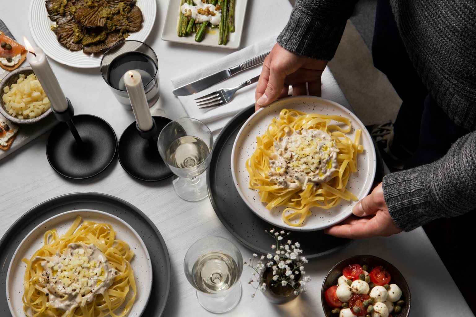 West Walk Restaurants in Doha: Cuisines & Dining Tips | Property Finder