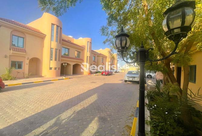Villas for rent in Al Thumama - 64 Houses for rent | Property Finder Qatar