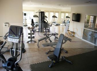 Properties for rent in La Verna Compound - 2 Properties for rent ...