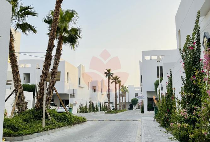 Villa for Rent in Les Roses Compound 2: Les Roses Lifestyle -4 bedrooms ...