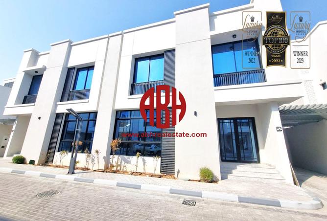 Rent in Al Fanar complex: LUXURY COMPOUND | 6 BDR VILLA | 1 MONTH RENT FREE | Property Finder