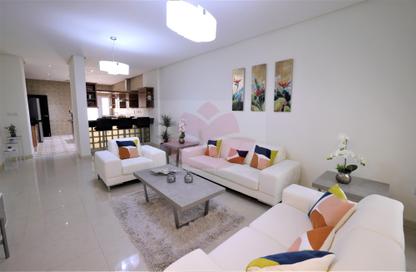 Villa for Rent in Les Roses 1: 4 beds villa w/maid's room. No ...
