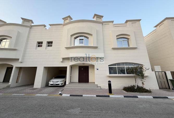 Rent in Al Rawabi: 4 Bedroom + Maid Villa Compound villa In Al Rayan ...
