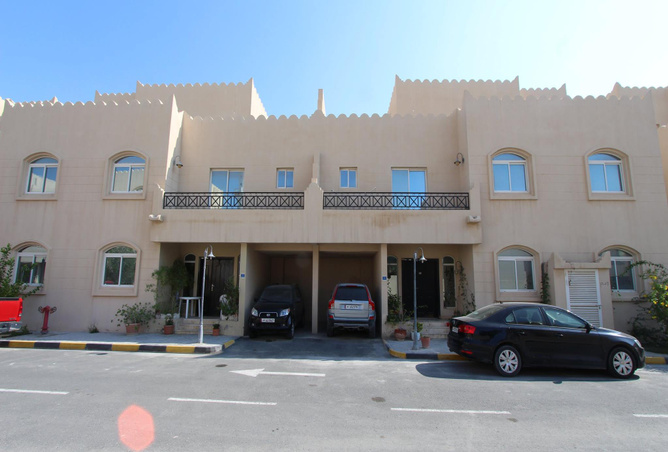 excellent villa in al rayan.in compound - ref easyhome-31 ...