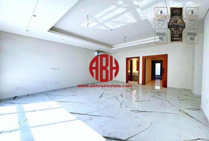 Rent in Al Fanar complex: LUXURY COMPOUND | 6 BDR VILLA | 1 MONTH RENT FREE | Property Finder