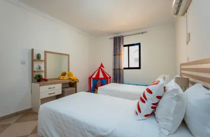 Apartments For Rent in Al Wakra - 440 Flat For Rent in Wakra